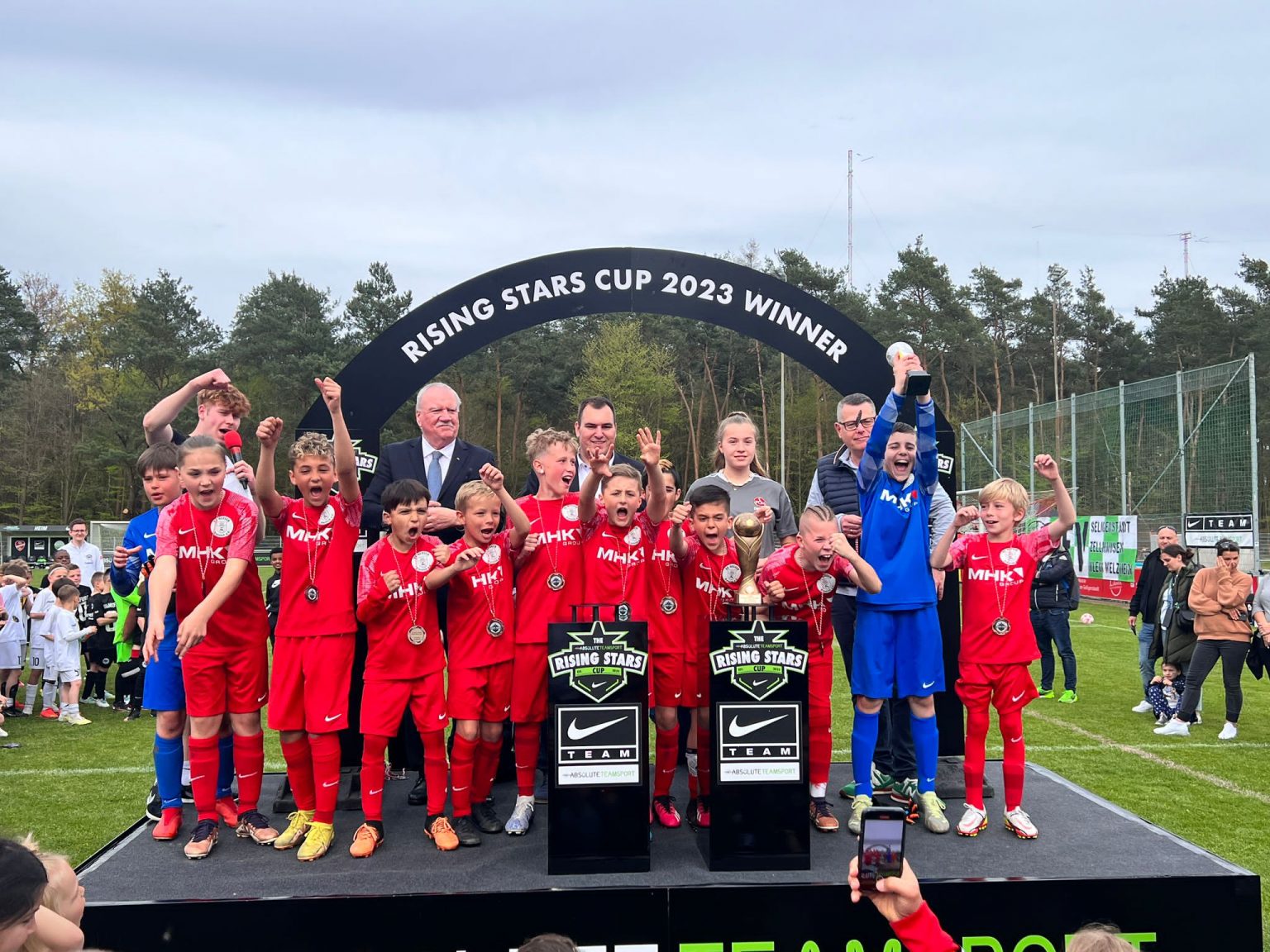 U11 erst im Finale von Eintracht Frankfurt zu stoppen